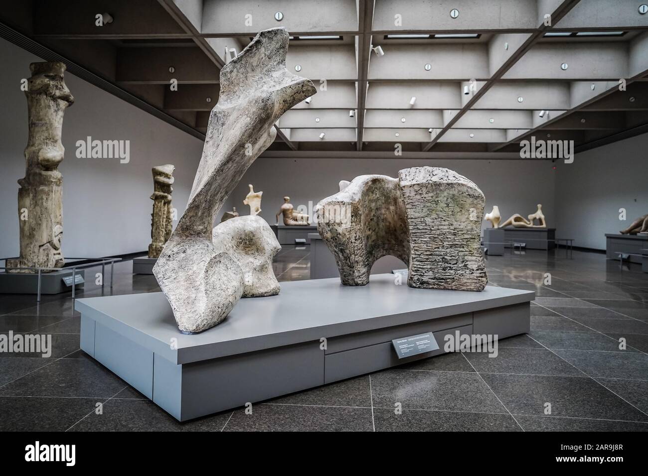 British sculptor Henry Moore sculpture centre inside art gallery of ...