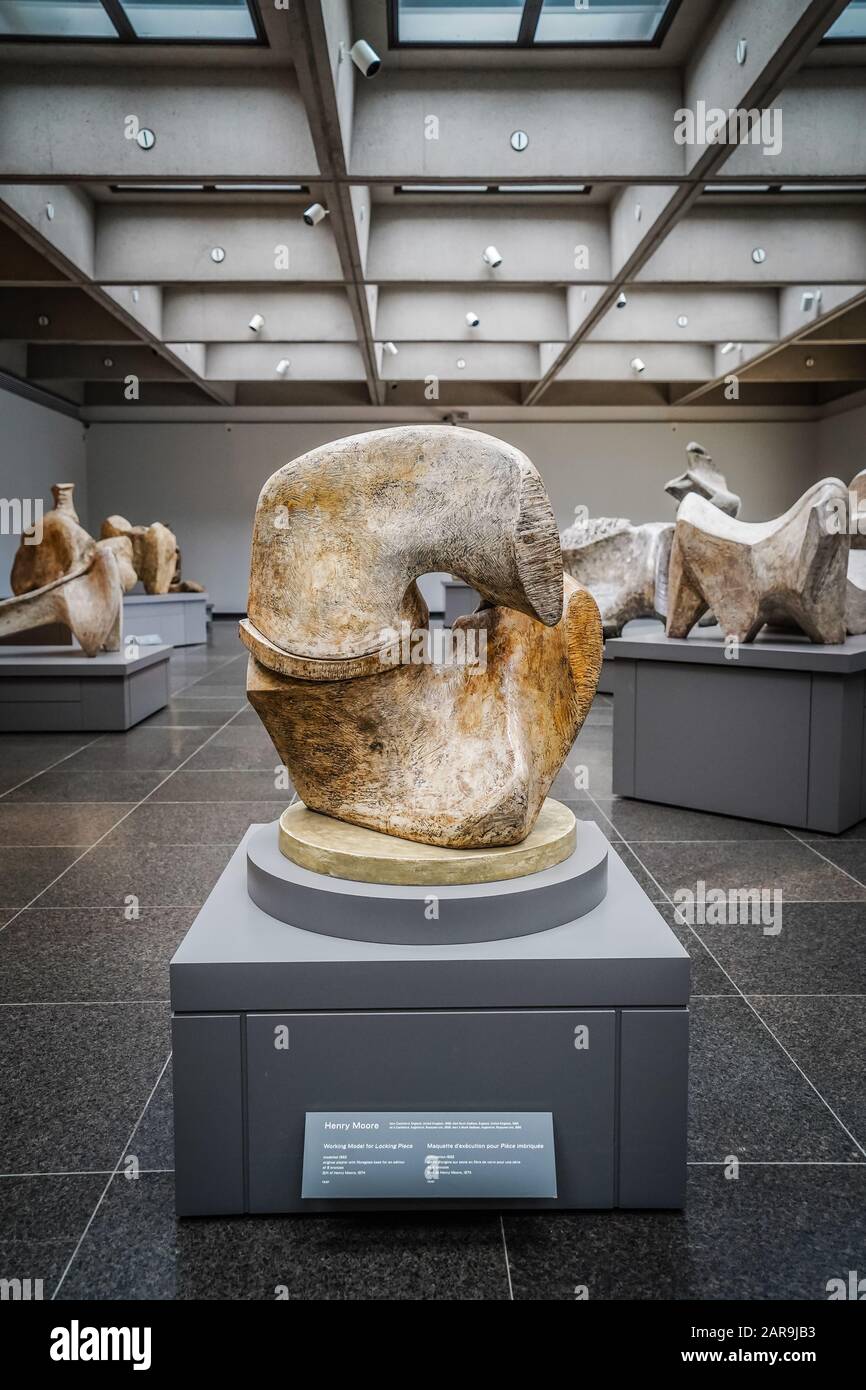 British sculptor Henry Moore sculpture centre inside art gallery of ...