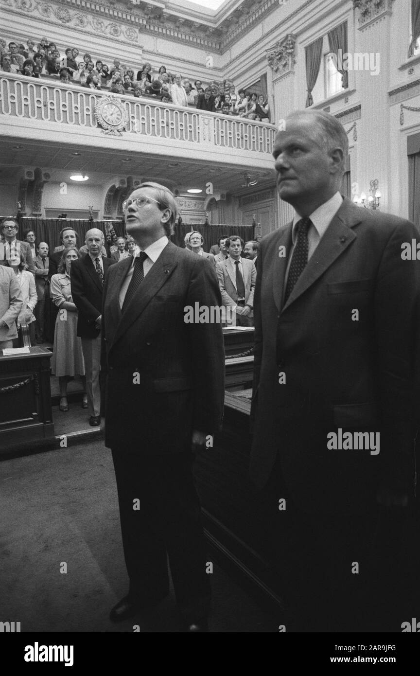 Second Chamber; first meeting after summer recess Wiegel (VVD) during ...