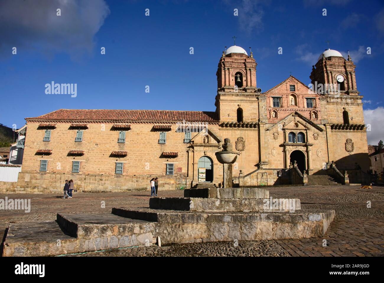 he Convento de los Franciscanos monastery and Basílica Menor in Monguí ...