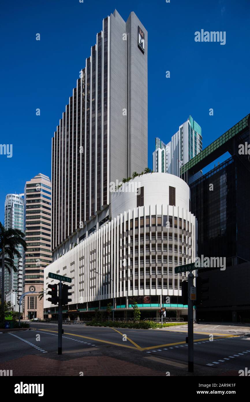 M Hotel architectural design in Singapore Stock Photo - Alamy