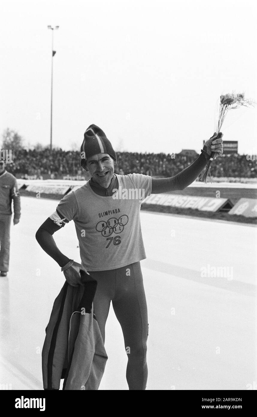 World speed skating Black and White Stock Photos & Images - Alamy