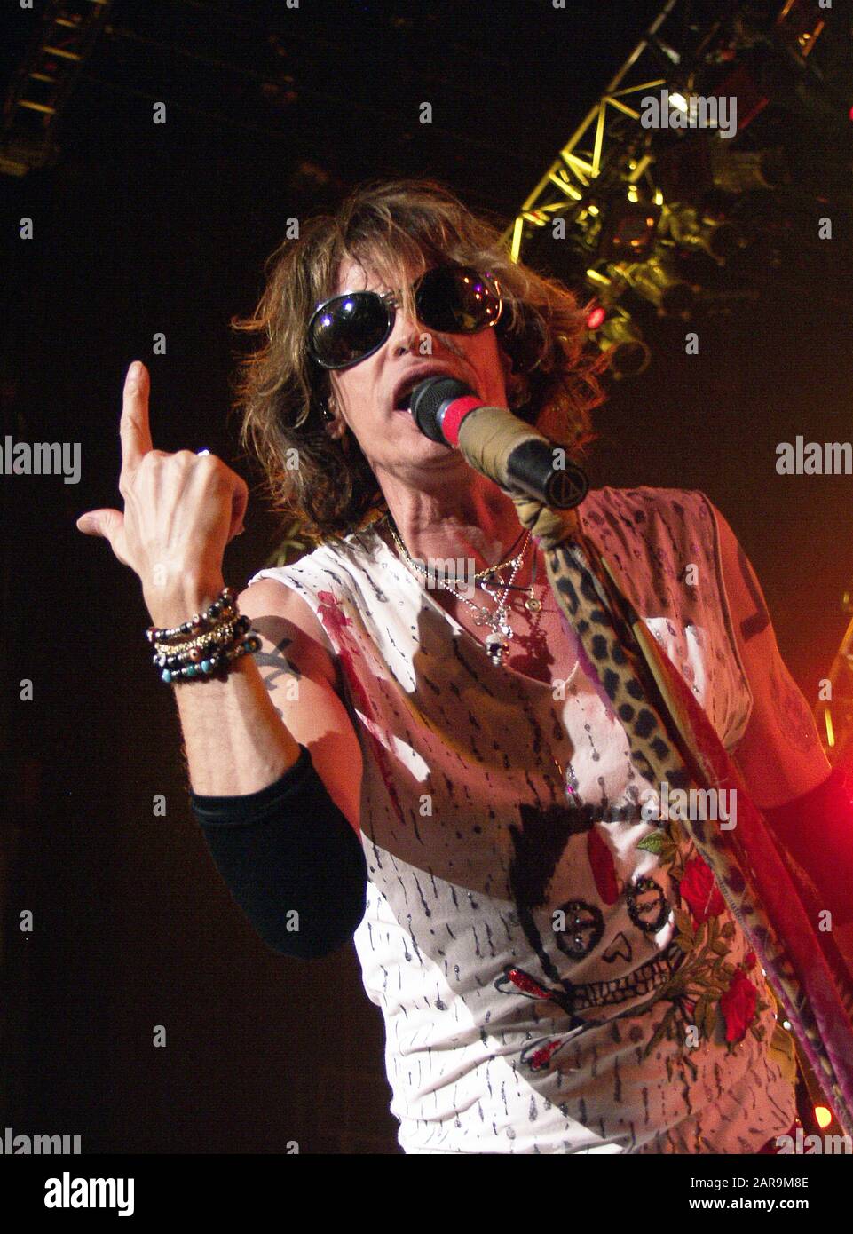 Aerosmith 80s hi-res stock photography and images - Alamy