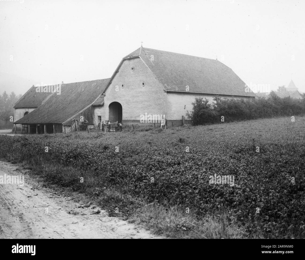 Limburg farmhouse in Oud-Valkenburg Date: undated Location: Limburg ...