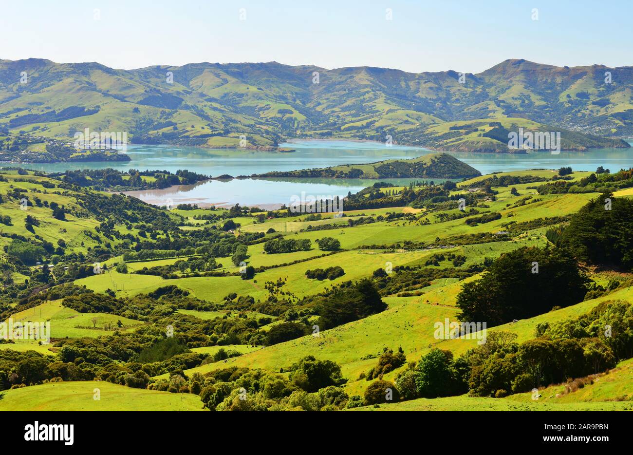 Akaroa new zealand hi-res stock photography and images - Alamy