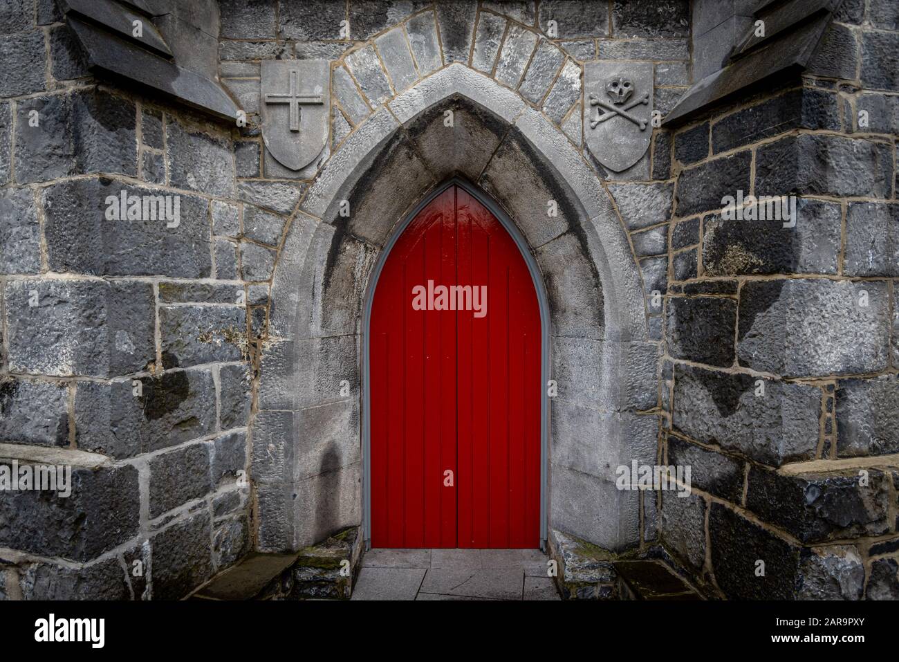 Blood stone building hi-res stock photography and images - Alamy