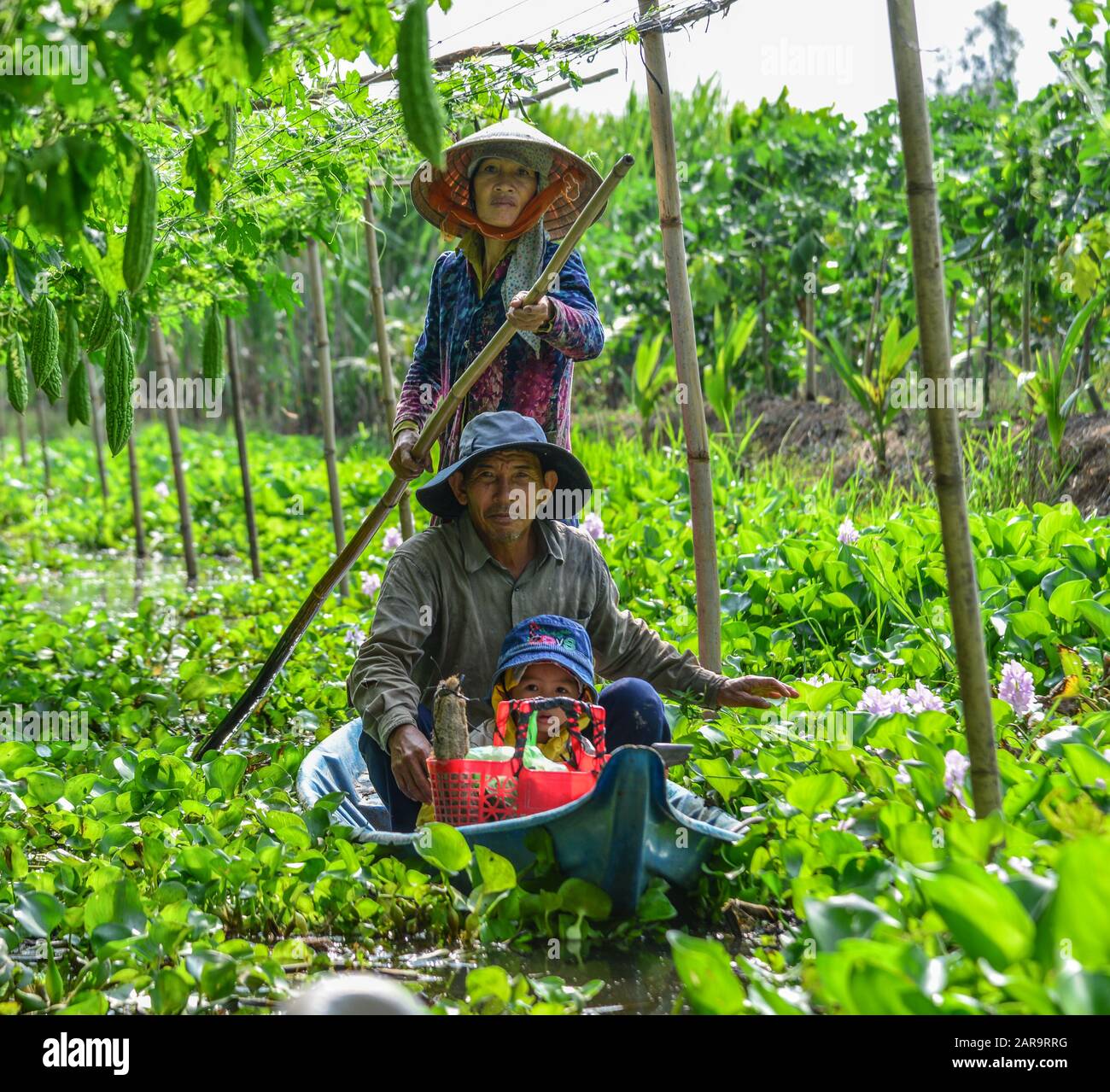 Cambodia rural people family hi-res stock photography and images - Alamy