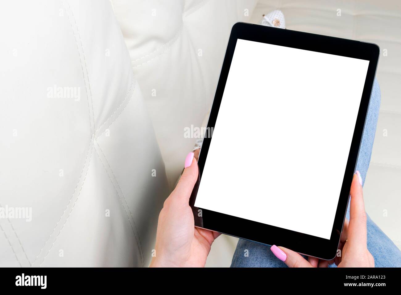 Tablet mockup in woman hand with clipping path. Modern tablet computer ...