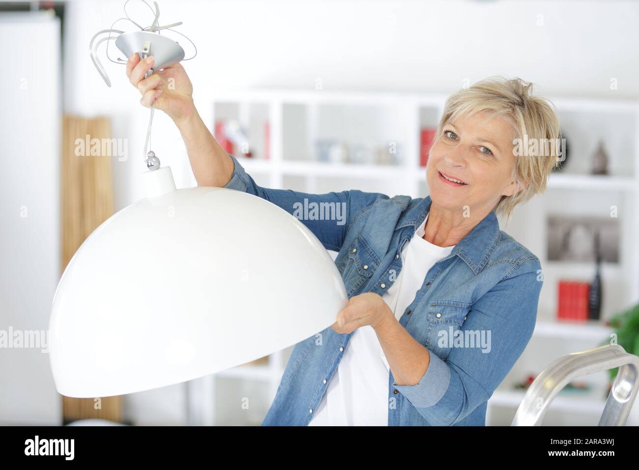 Easy home repair hi-res stock photography and images - Alamy