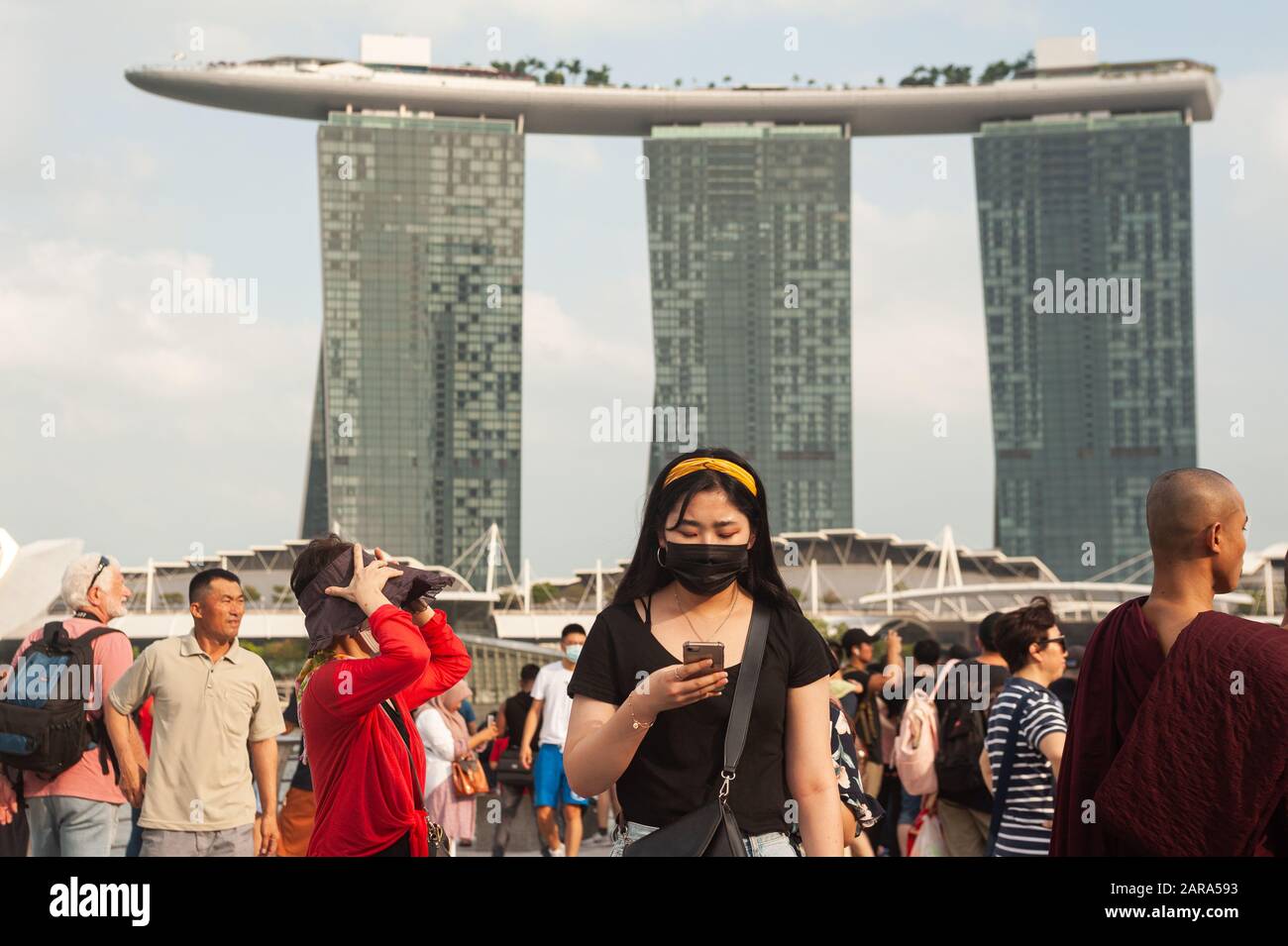 26.01.2020, Singapore, Republic of Singapore, Asia - A young woman ...