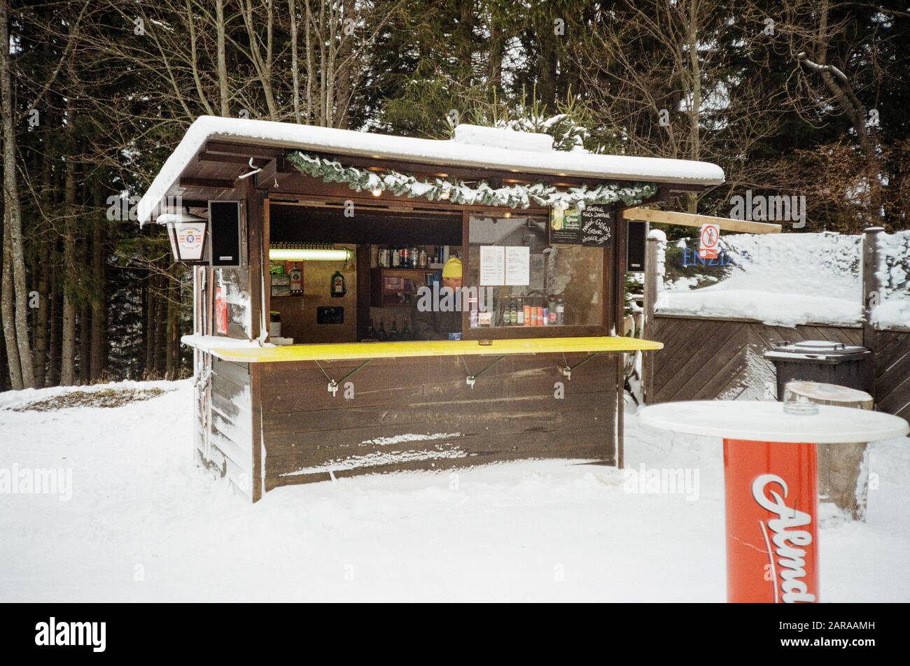 Drinks kiosk on the Toboggan run, Semmering ski resort, Lower Austria ...