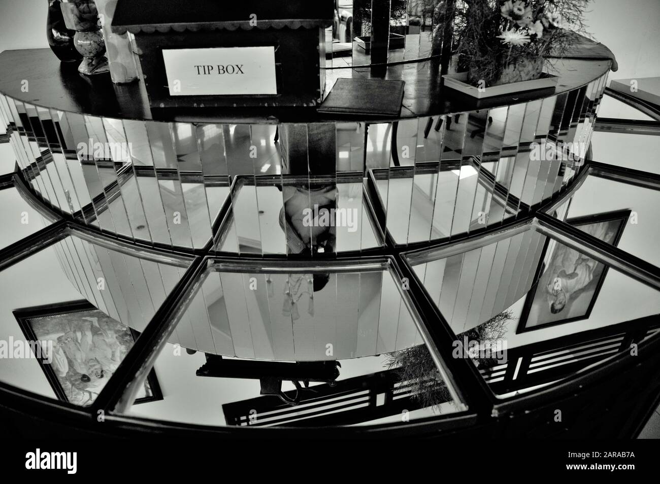 Our tip hi-res stock photography and images - Alamy