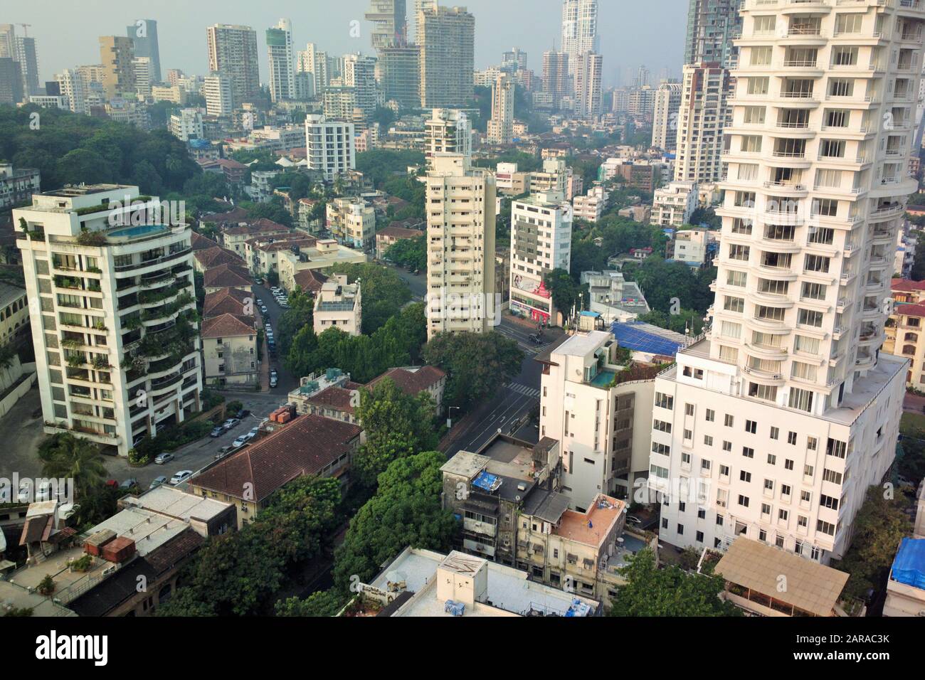 Skyscrapers girgaon mumbai maharashtra india hi-res stock photography ...
