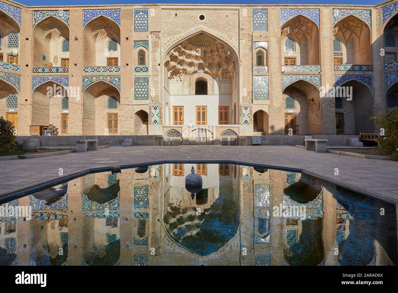 Caravanserai kerman iran hi-res stock photography and images - Alamy