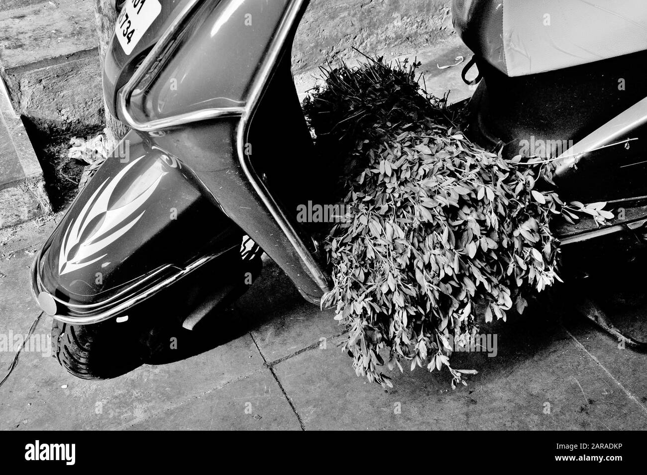 Scooter carrying vegetable, Crawford Market, Mahatma Jyotiba Phule ...