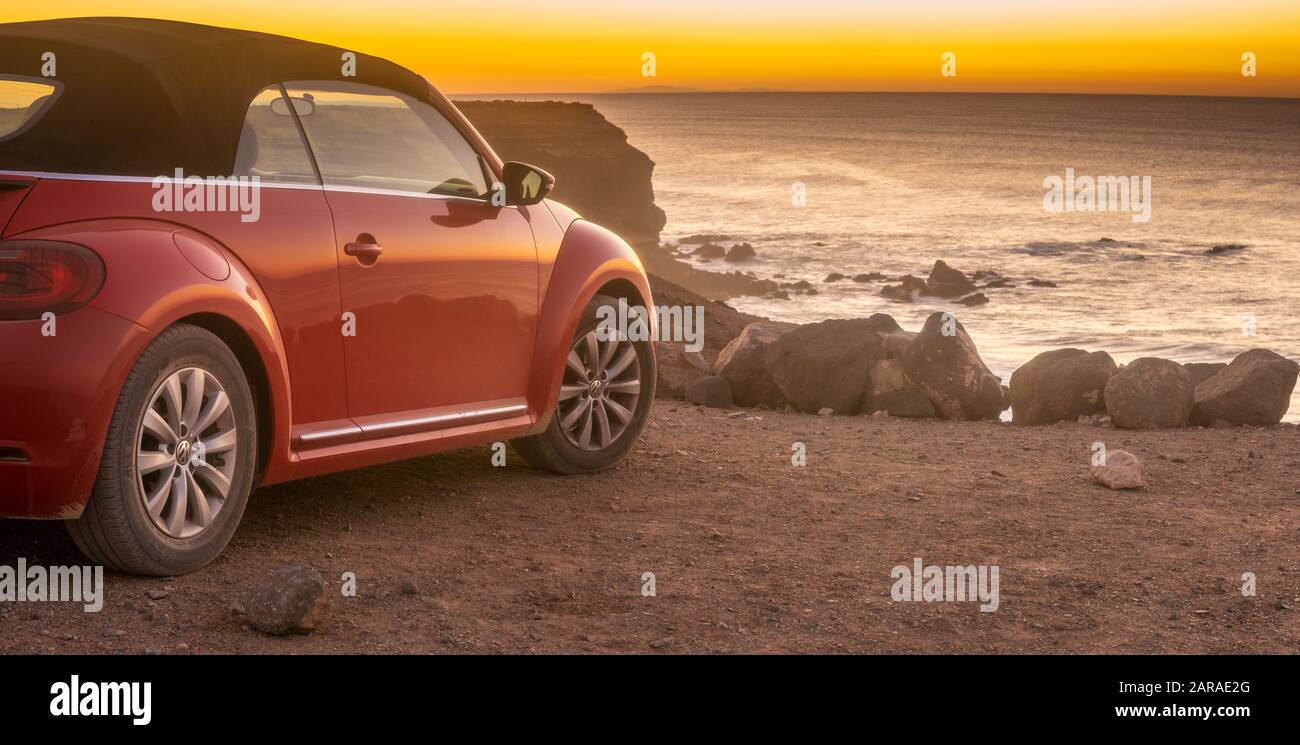 Volkswagen Sunset Vintage Car High Resolution Stock Photography and ...