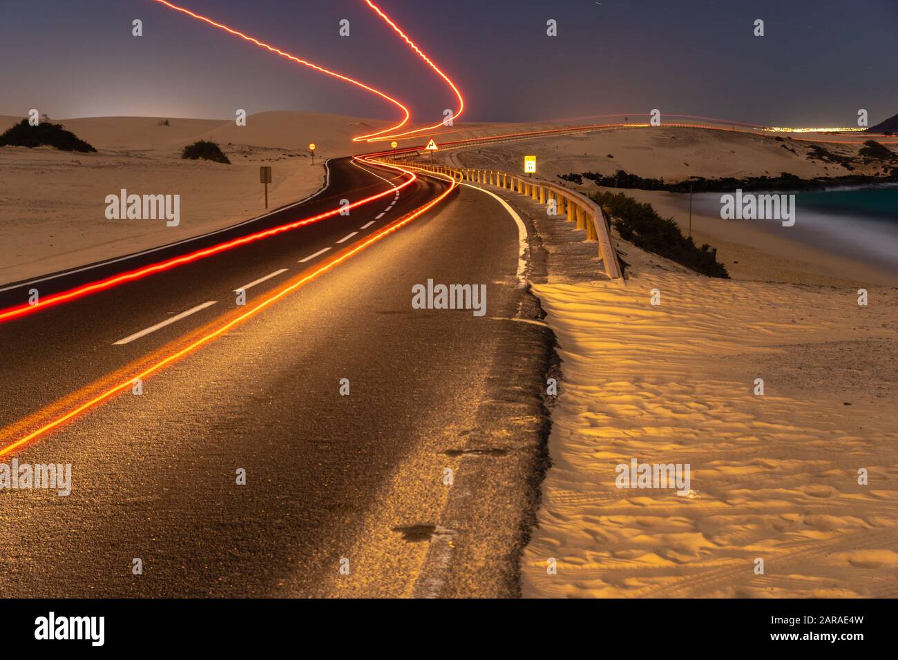 Night running sand hi-res stock photography and images - Alamy