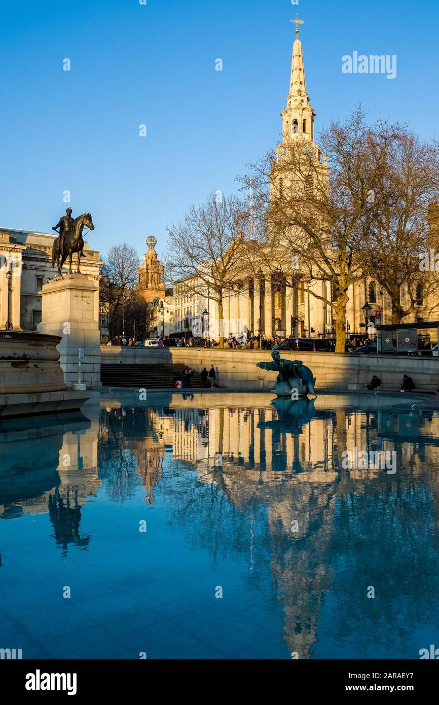 St Martin in the Fields church, Trafalgar Square, London Stock Photo ...