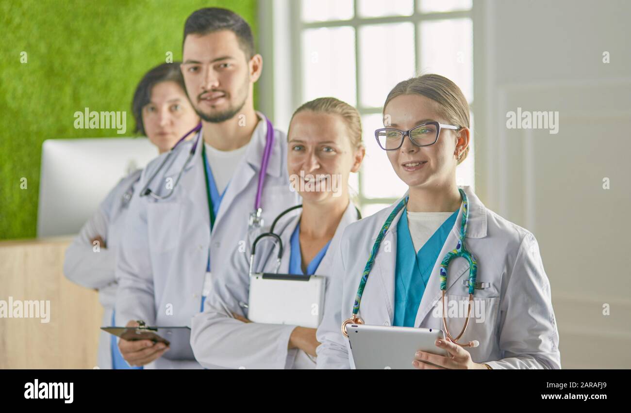 group of medical workers portrait in hospital Stock Photo - Alamy
