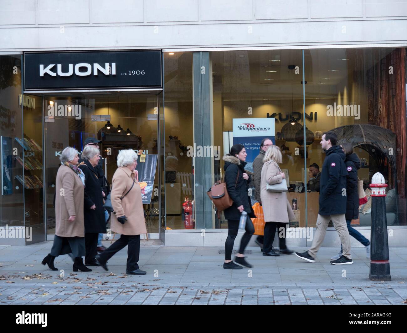 Kuoni Travel High Resolution Stock Photography and Images - Alamy