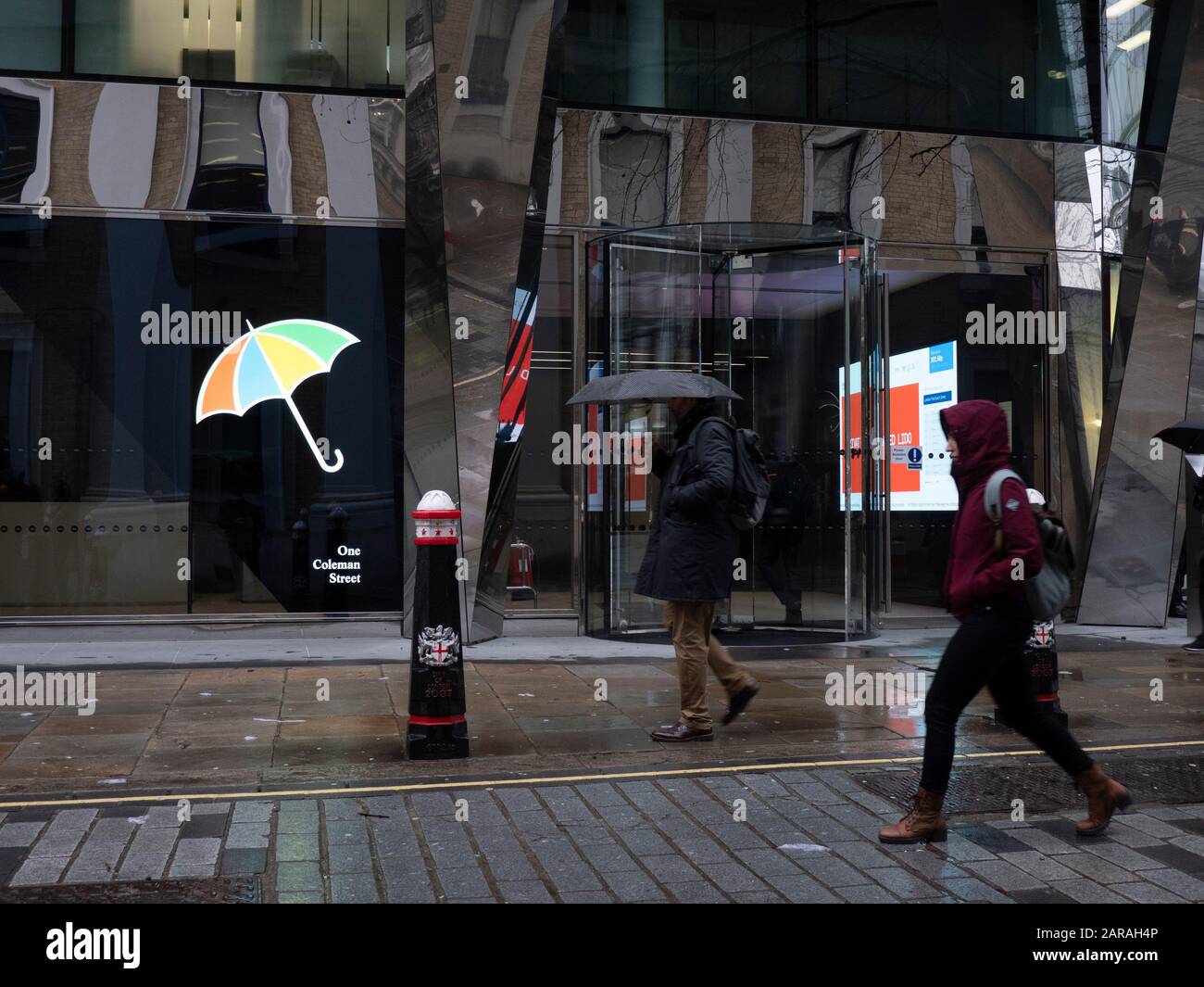 Legal and General insurance Headquarters London Stock Photo - Alamy