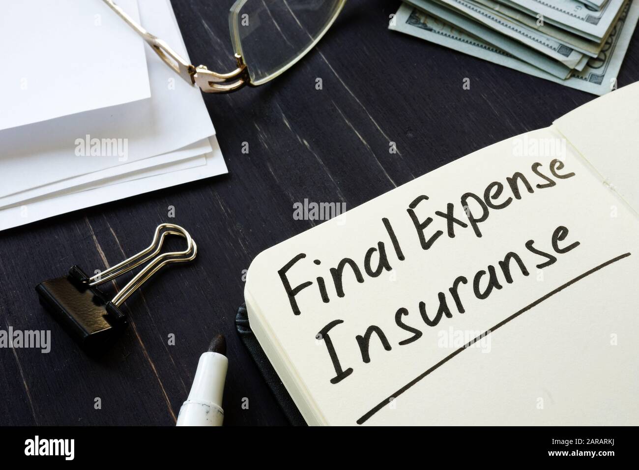 Expense claim hi-res stock photography and images - Alamy
