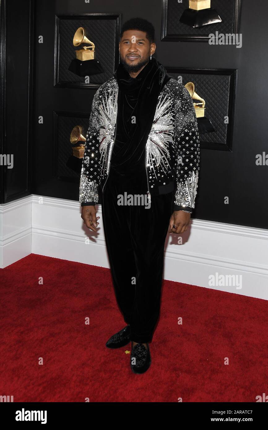 Los Angeles, CA, USA. 26th Jan, 2020. Usher arrives at the 62nd Annual ...
