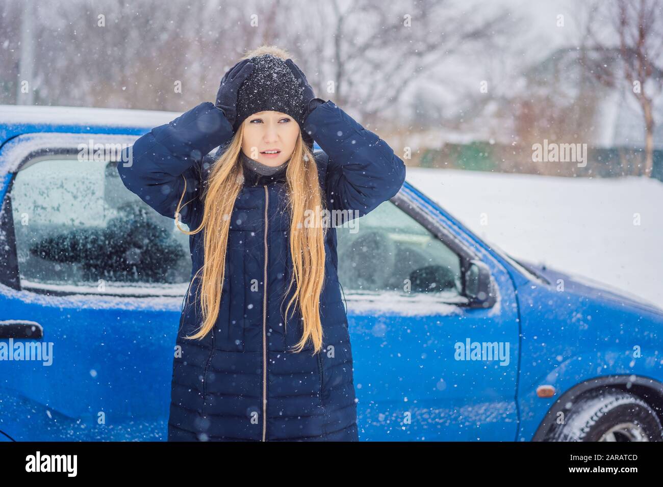 Girl frozen under ice hi-res stock photography and images - Alamy
