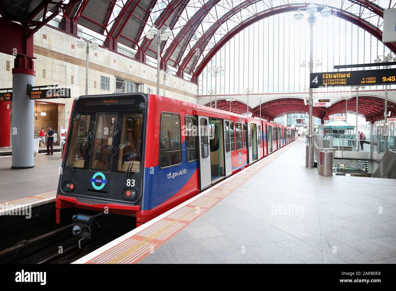 Dlr train station hi-res stock photography and images - Alamy
