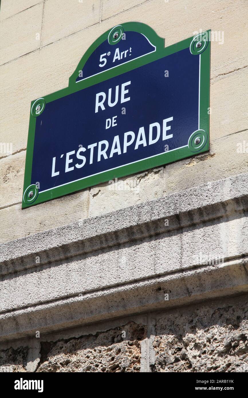 Paris, France - Rue de l'Estrapade old street sign Stock Photo - Alamy