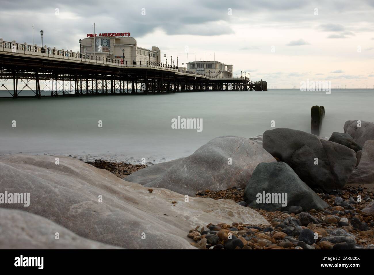 Pier pavilion worthing hi-res stock photography and images - Alamy