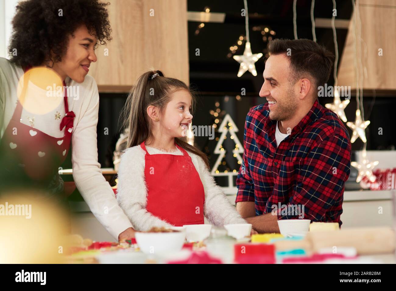 Christmas cookies family african hi-res stock photography and images ...