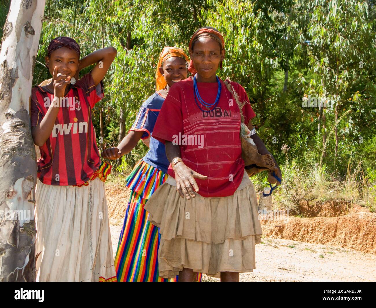 Konso clothes hi-res stock photography and images - Alamy