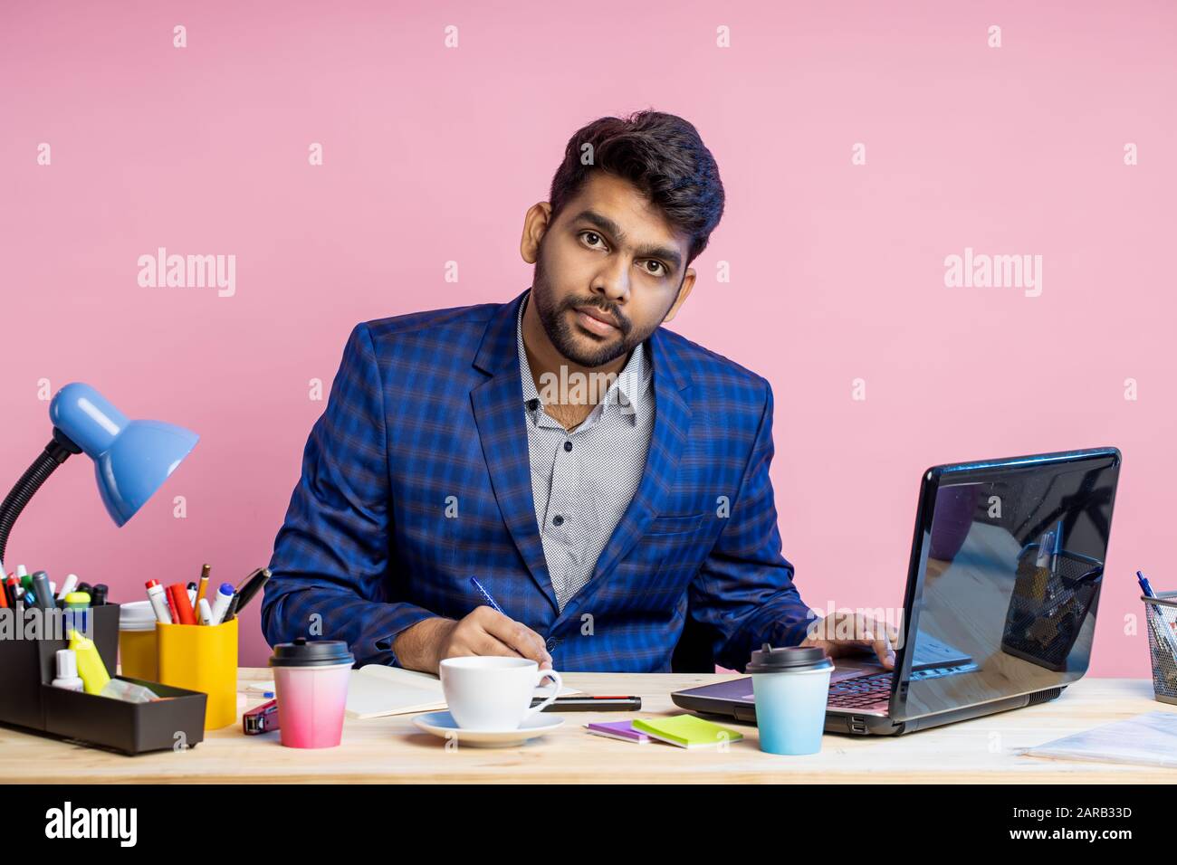 Hindu desk hi-res stock photography and images - Alamy