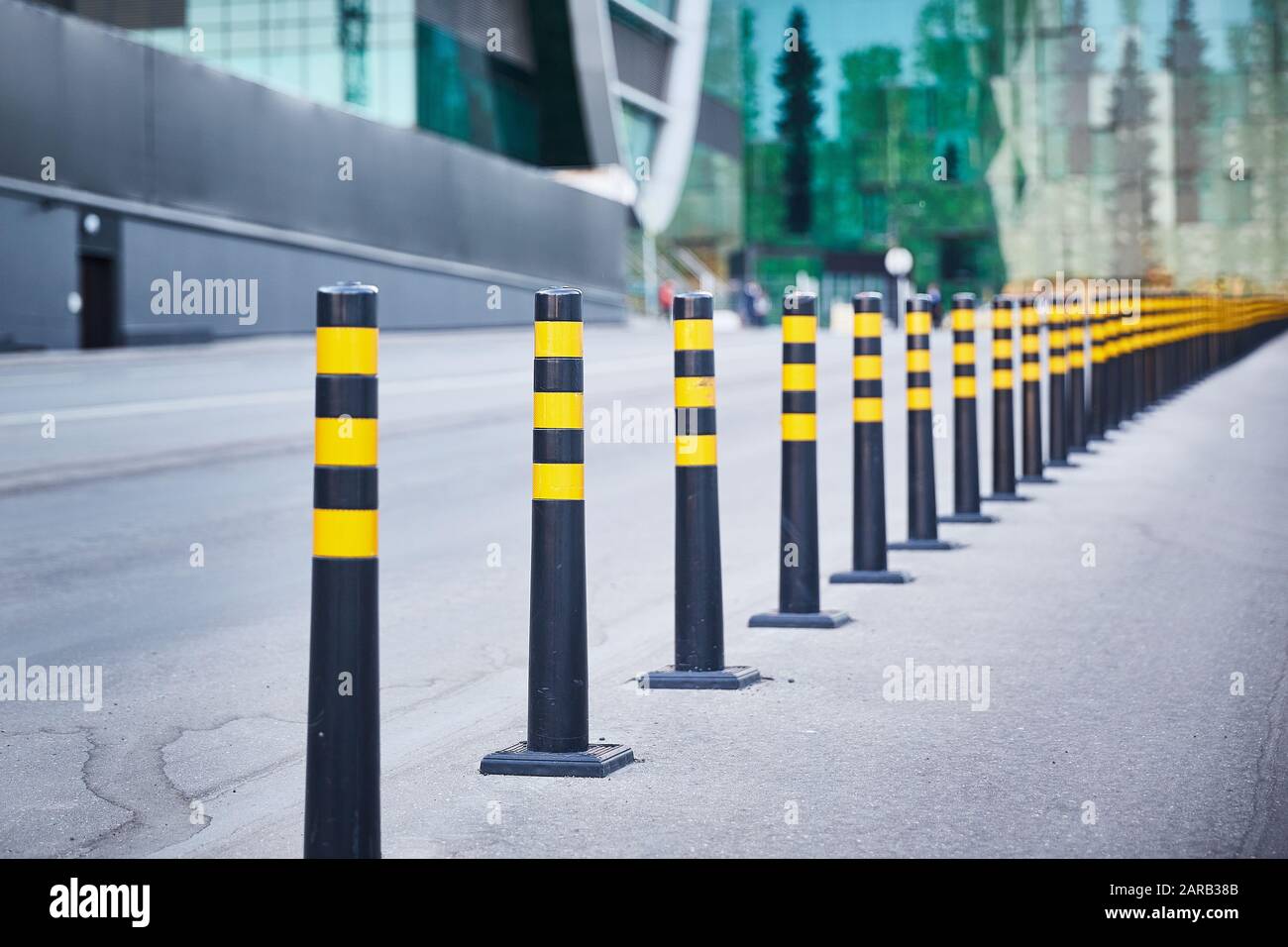 Driving Fence Posts High Resolution Stock Photography and Images - Alamy