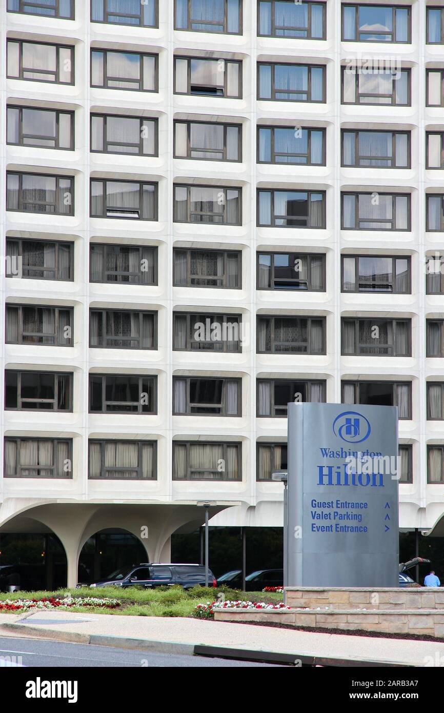 Washington hilton hotel building hi-res stock photography and images ...