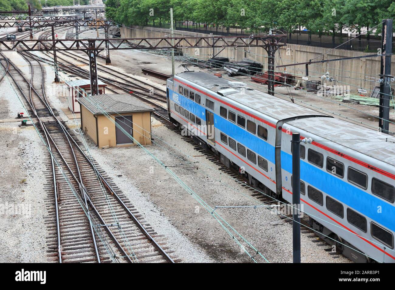 CHICAGO, USA - JUNE 27, 2013: Metra train in Chicago. Metra operates ...