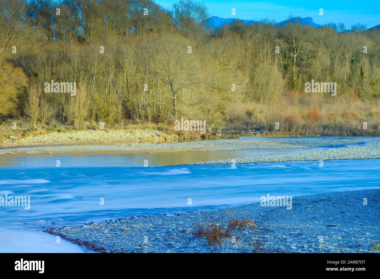 Freshwater river hi-res stock photography and images - Alamy