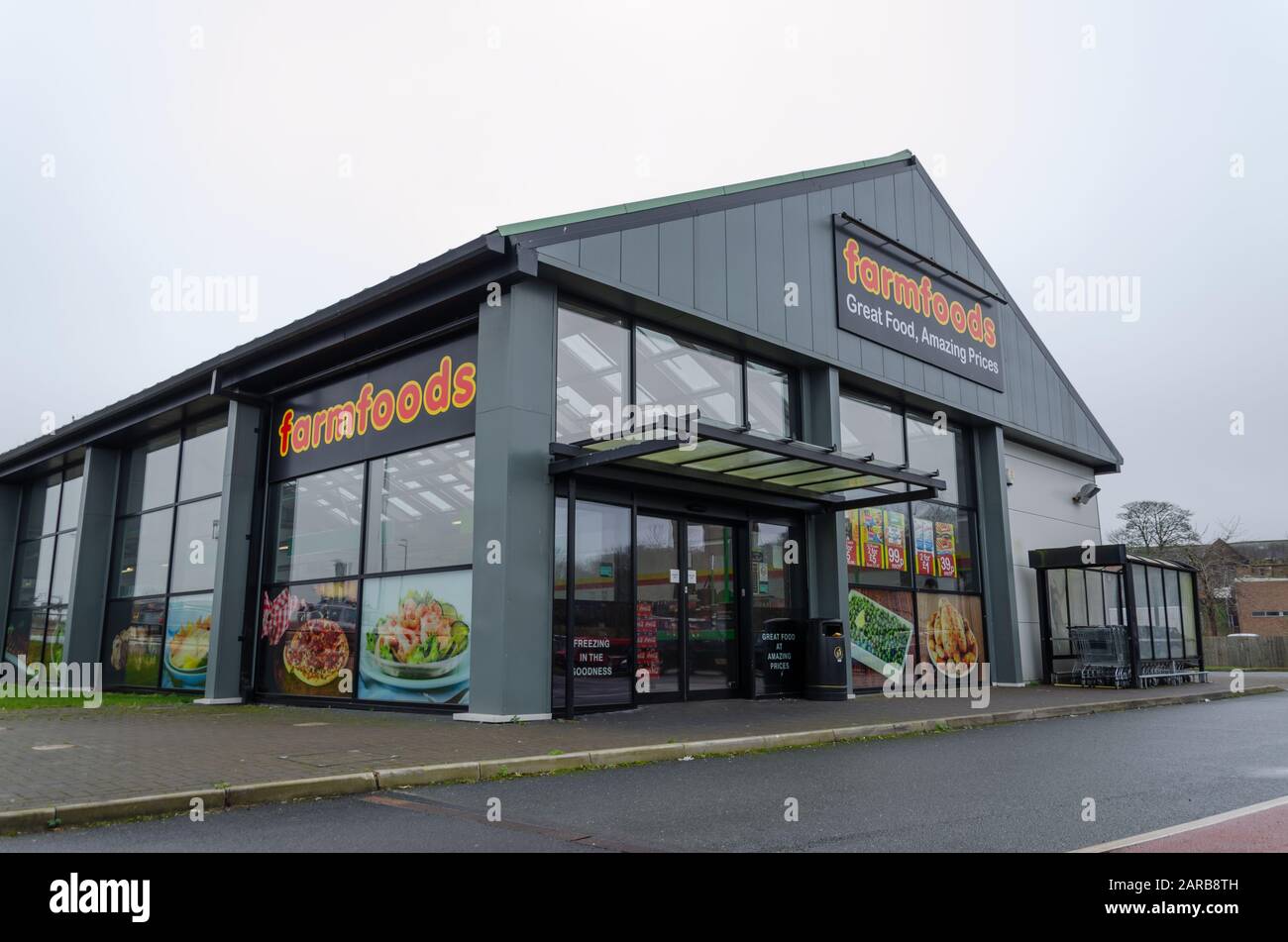 Farmfoods frozen food hi-res stock photography and images - Alamy