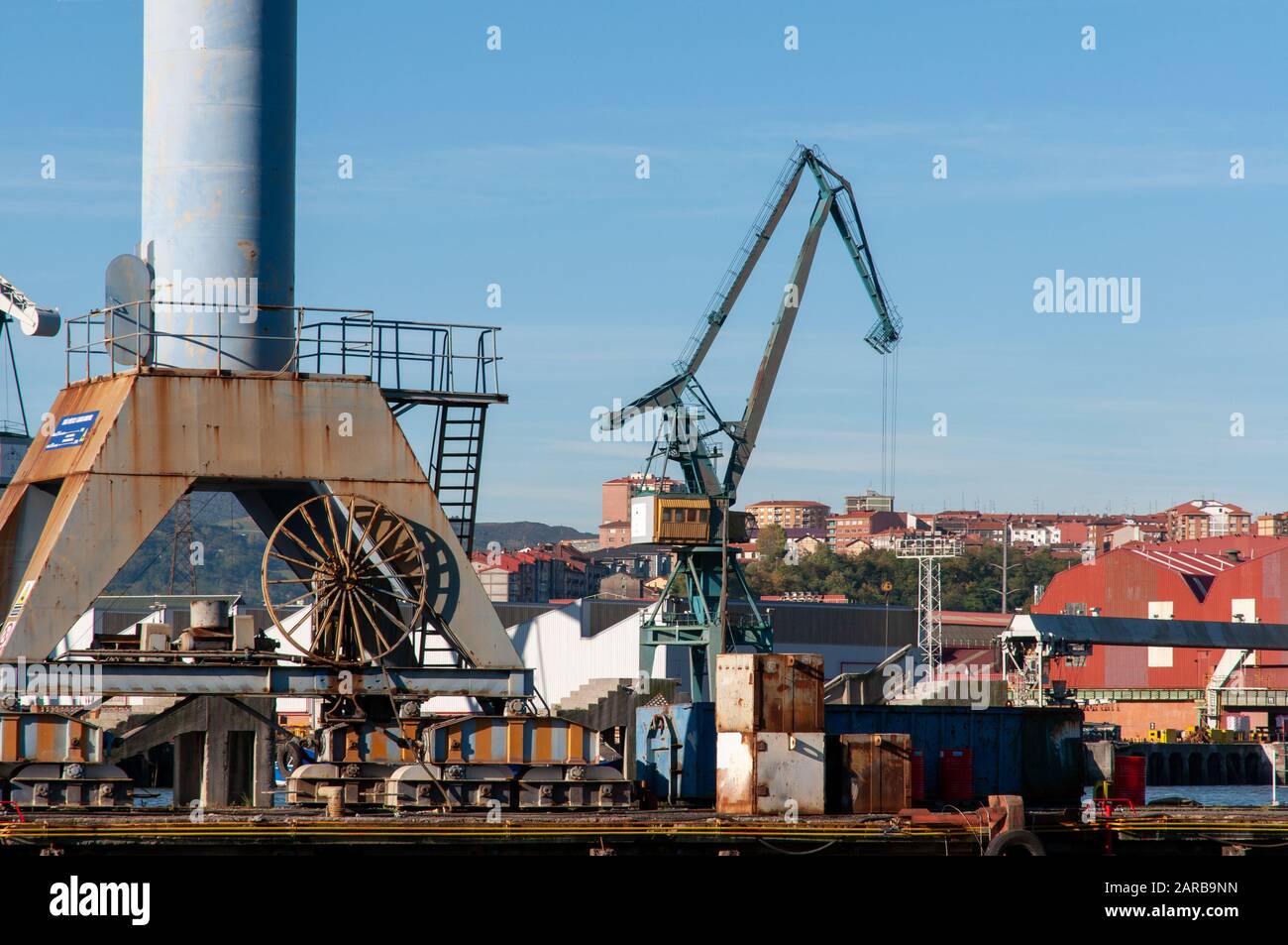 Nervion shipyards hi-res stock photography and images - Alamy