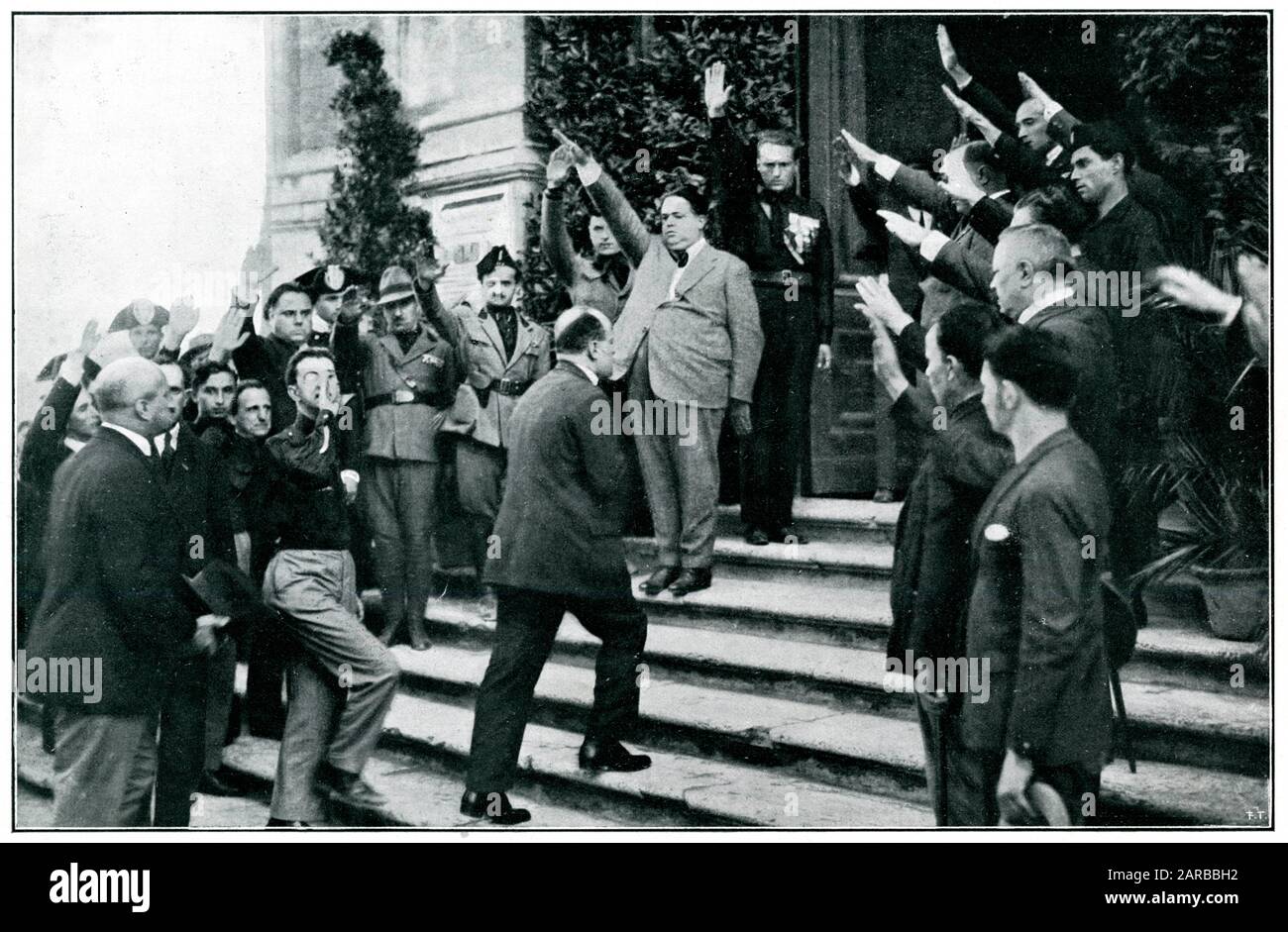 Mussolini saluted 1924 Stock Photo - Alamy