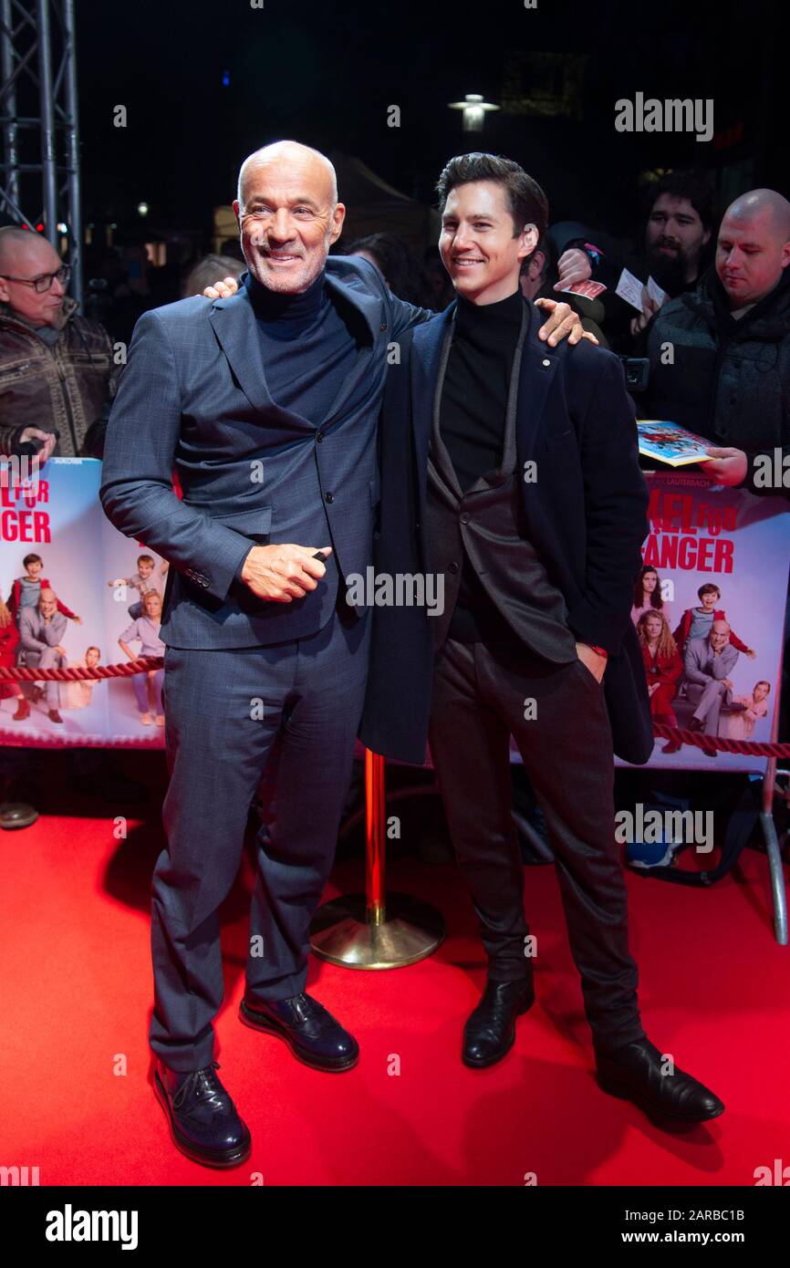 Eat, Deutschland. 26th Jan, 2020. Heiner LAUTERBACH, actor, Tim Oliver ...