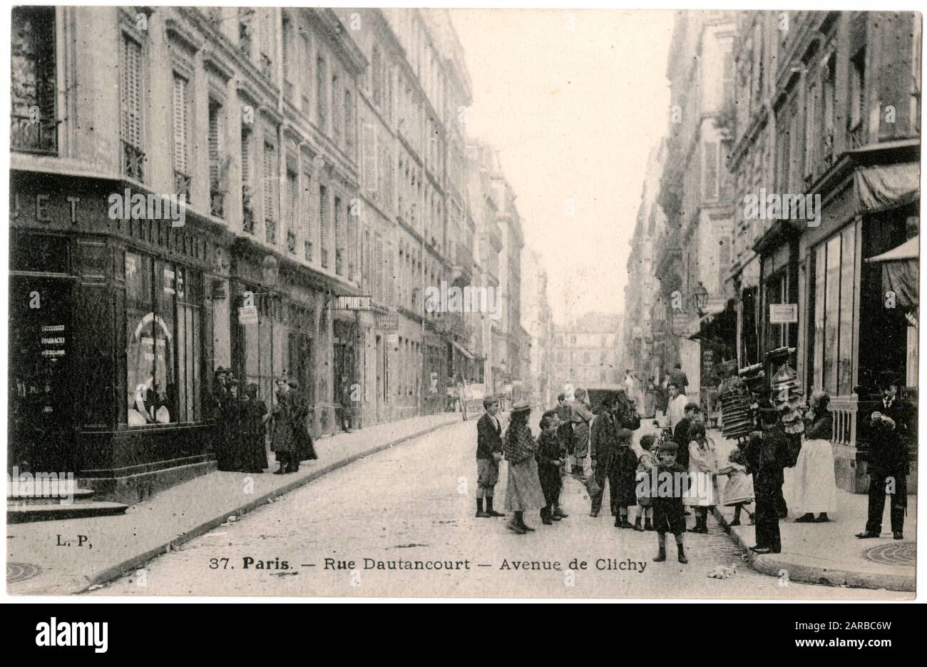 France rue Cut Out Stock Images & Pictures - Alamy
