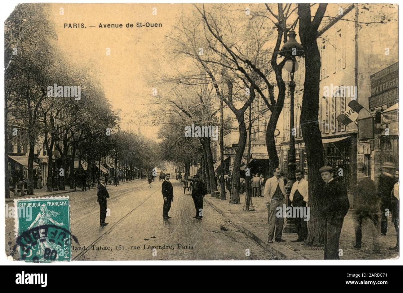 Paris look Cut Out Stock Images & Pictures - Alamy