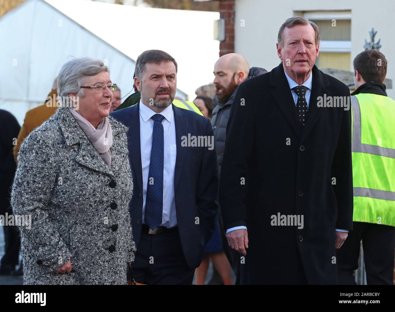David trimble and seamus mallon hi-res stock photography and images - Alamy