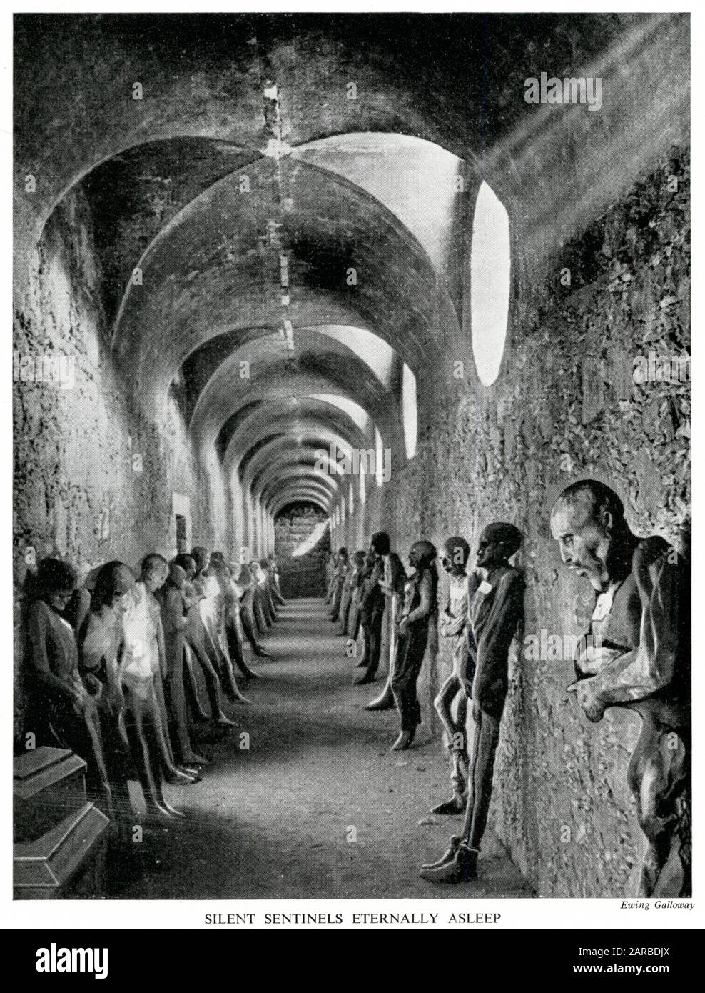 Mexican catacombs hi-res stock photography and images - Alamy