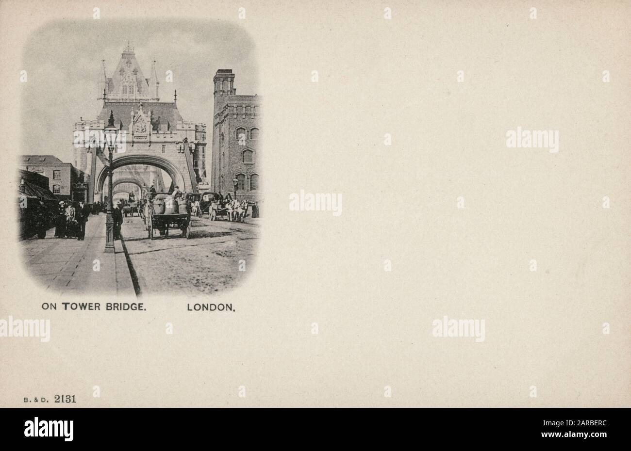 London - Traffic on Tower Bridge Stock Photo - Alamy
