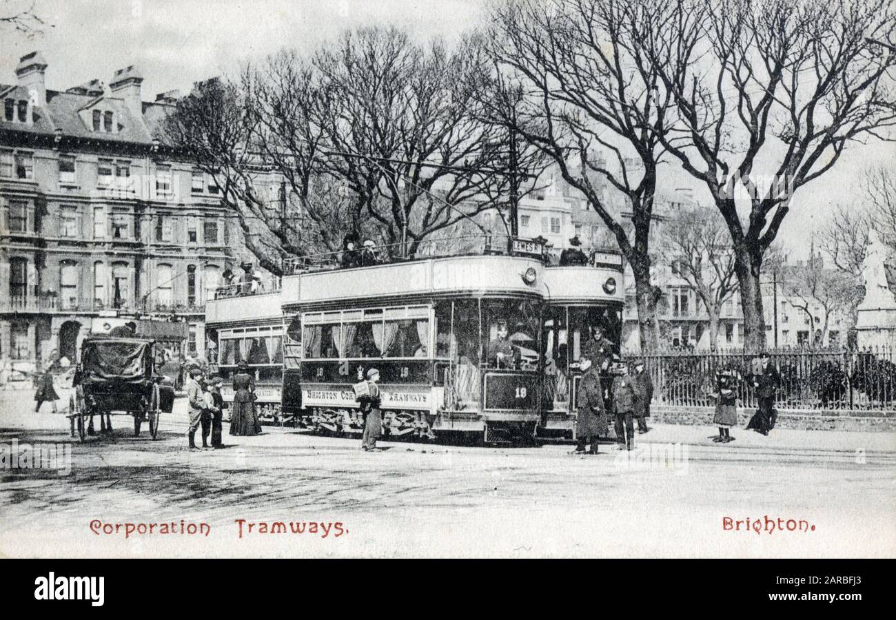 1900s public transportation hi-res stock photography and images - Alamy