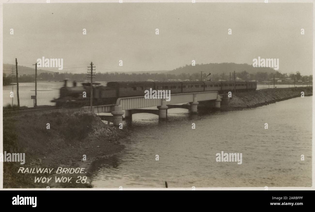 Historical railway bridge hi-res stock photography and images - Alamy