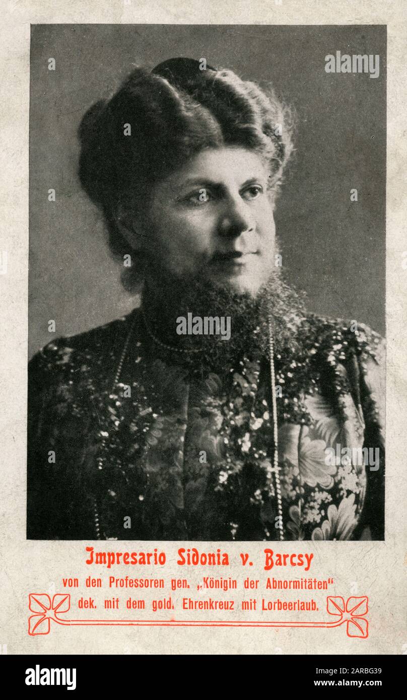 Bearded lady freakshow hi-res stock photography and images - Alamy